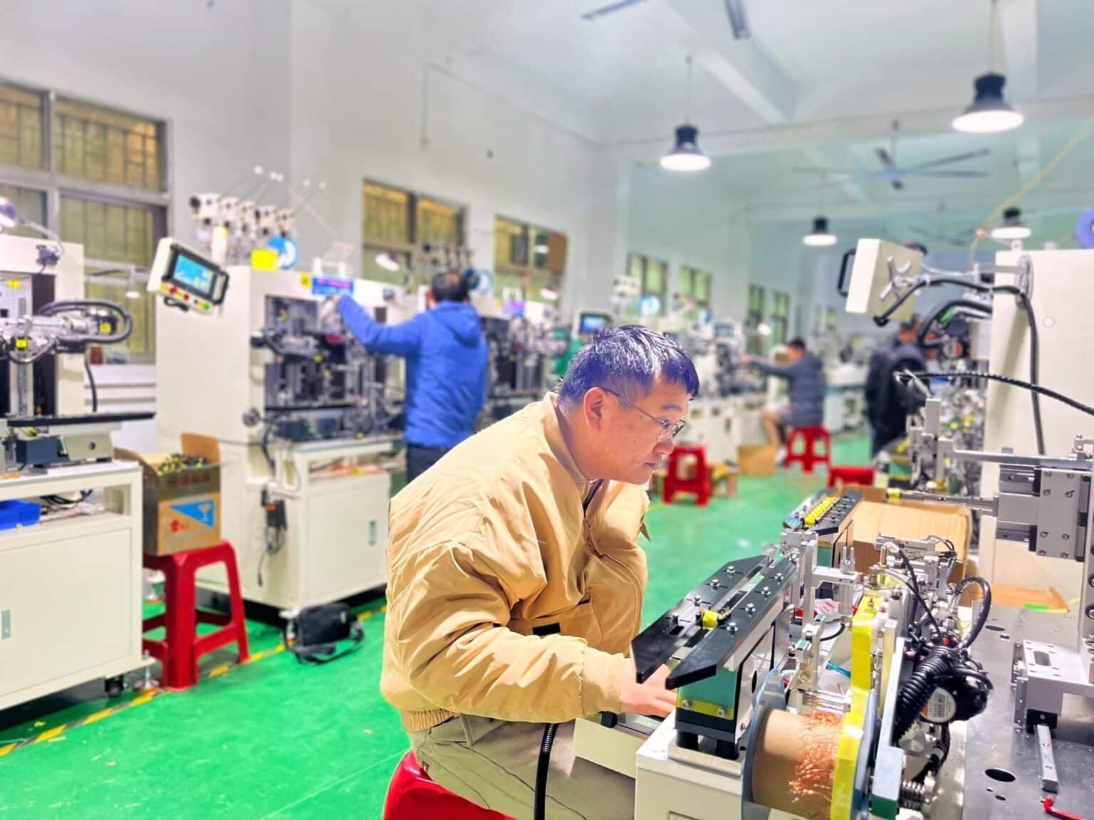 Vacuz Automatic Transformer Bobbin Coil Teflon Tube Insertion Winding ...